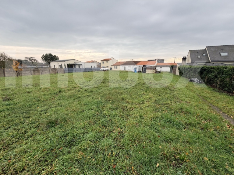 terrain ANCENIS-SAINT-GEREON - Imobox